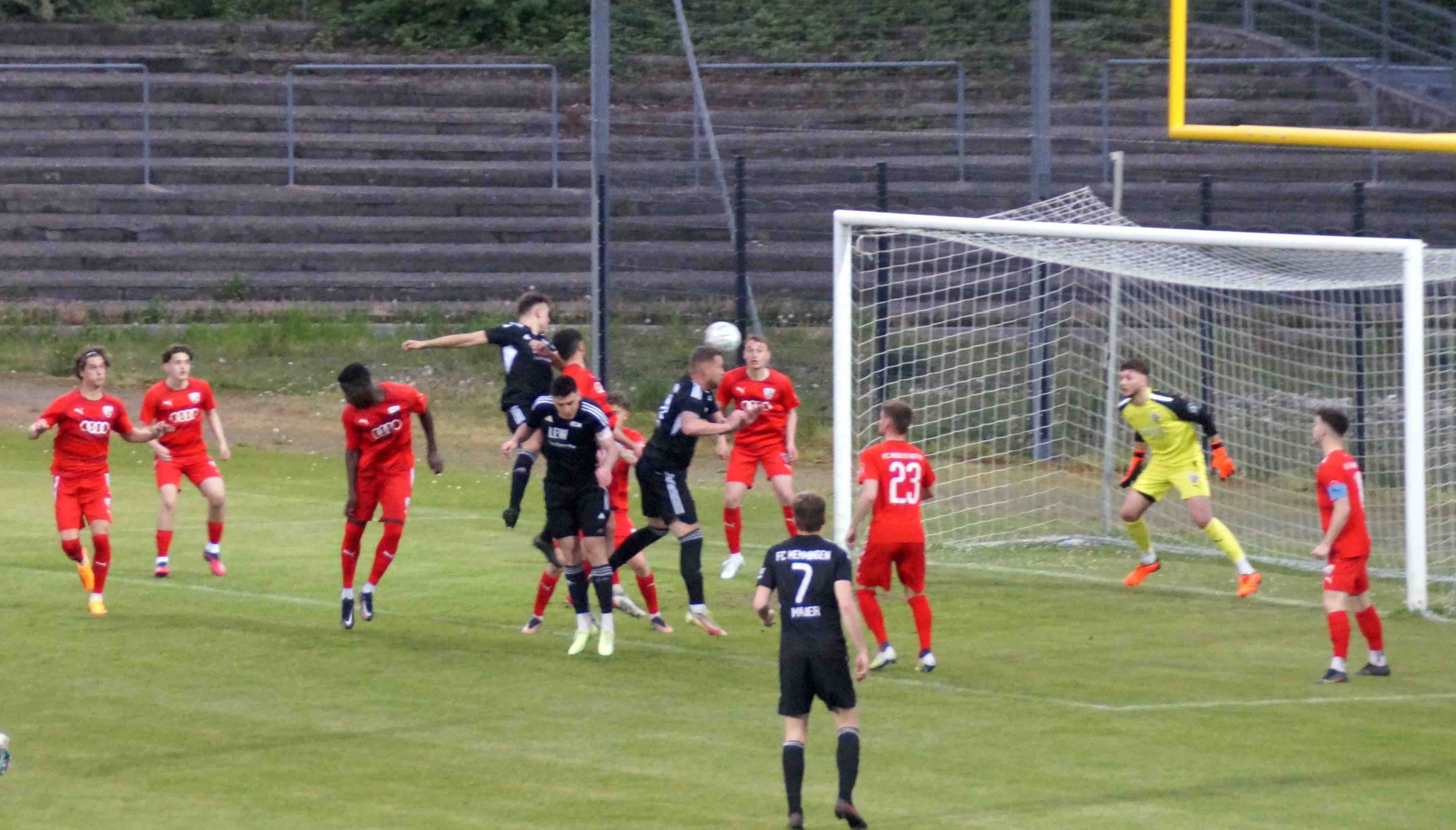 FCM nimmt Hürde in Ingolstadt